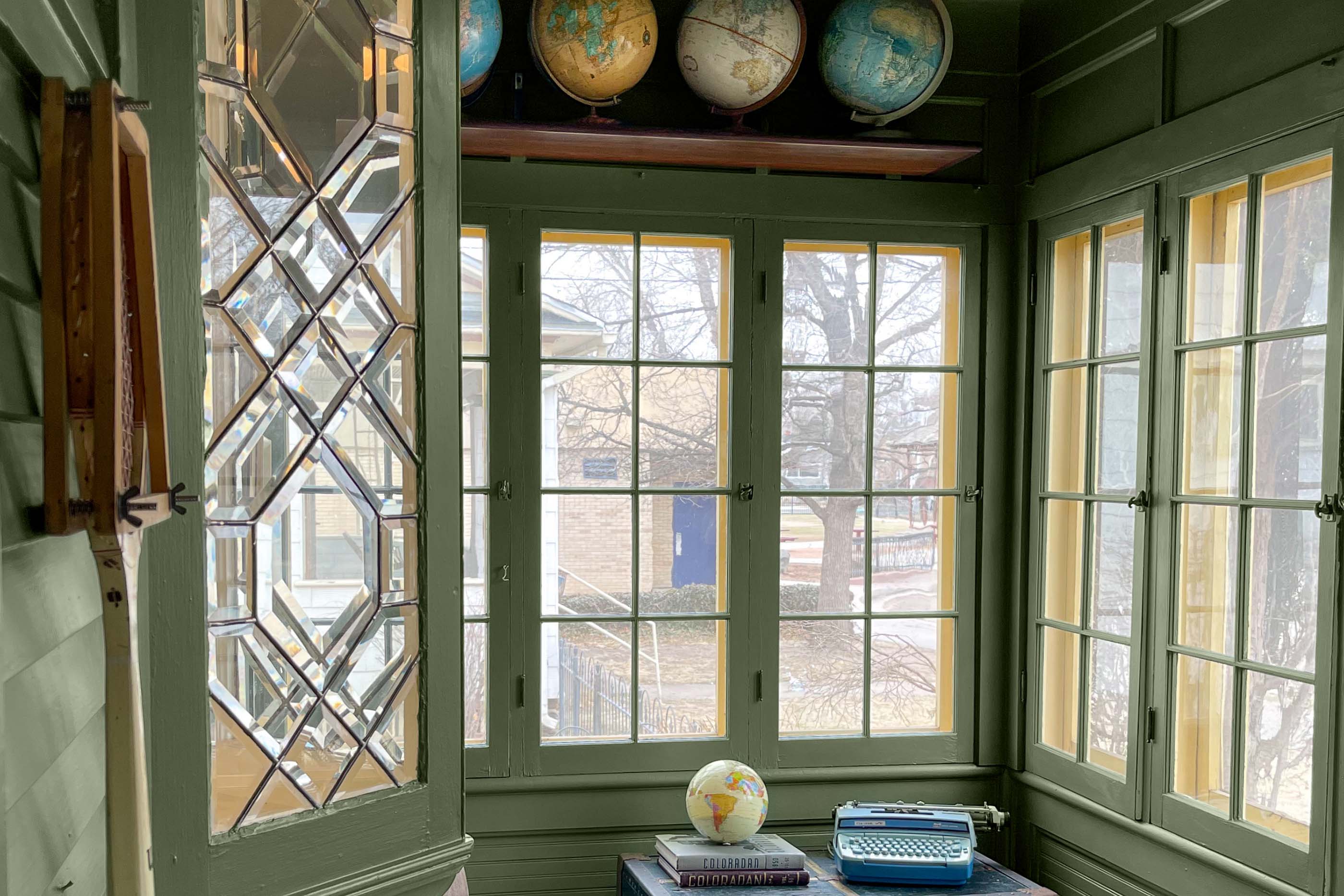 Steal Indoor Sunroom Ideas from this Vintage-Inspired Makeover – Clare
